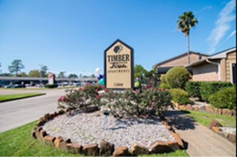 Timber Run Apartments Houston - $649+ for 1 & 2 Bed Apts