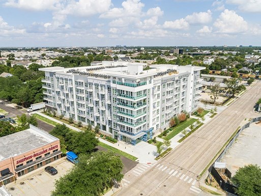 Azure Apartments Houston - $1100+ for 1 & 2 Bed Apts