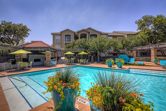 Allure North Dallas - $1275+ for 1 & 2 Bed Apts