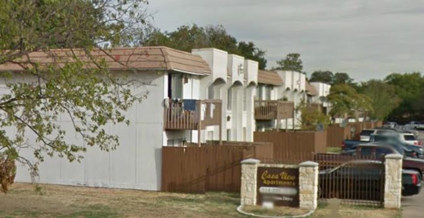 Casa View Apartments Dallas - $1125+ for 1 & 2 Bed Apts