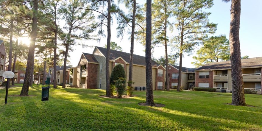 Breton Mill Apartments Houston - $860+ for 1 & 2 Bed Apts