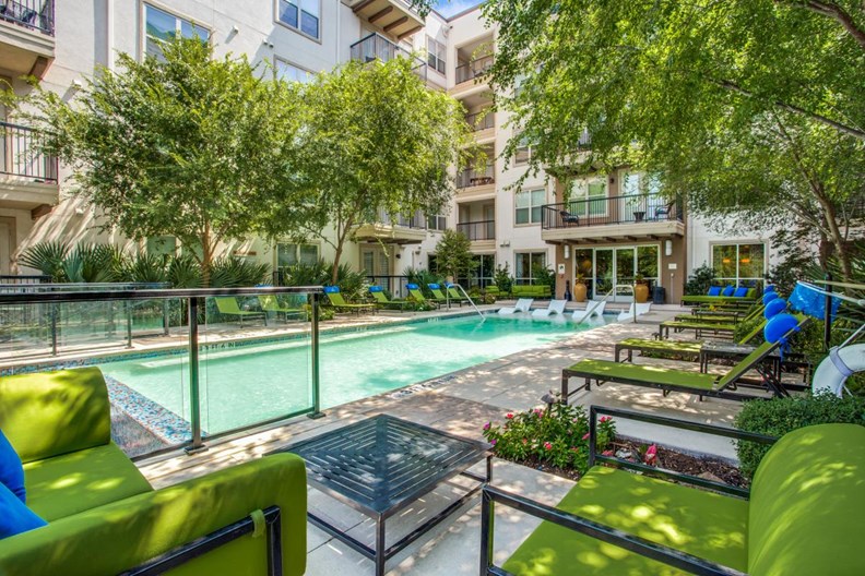 Monaco on the Trail Dallas - $1881+ for 1 & 2 Bed Apts