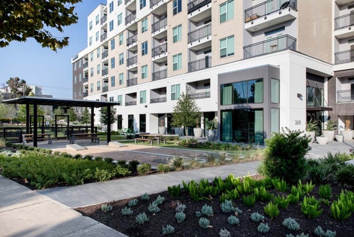 Esperanza Domain Austin - $1227+ for 1 & 2 Bed Apts