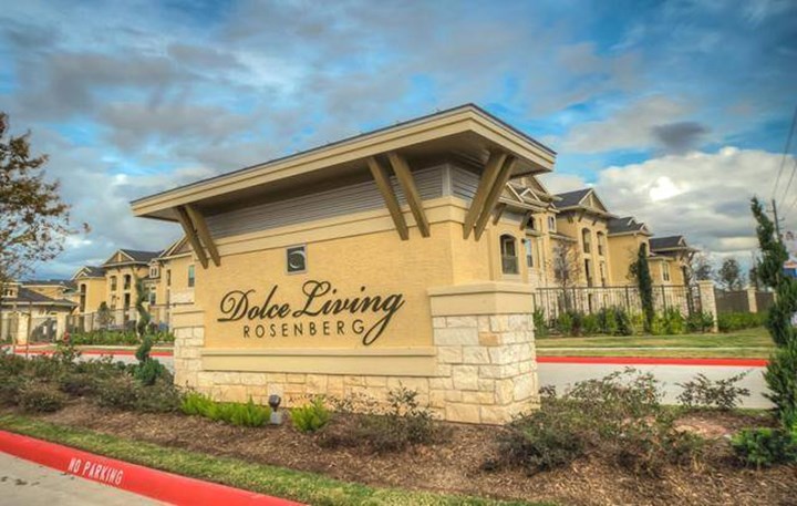 Dolce Living at Rosenberg - $1011+ for 1, 2 & 3 Bed Apts