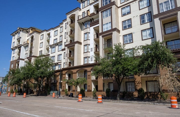 4001 Midtown Houston - $1200+ for 1, 2 & 3 Bed Apts
