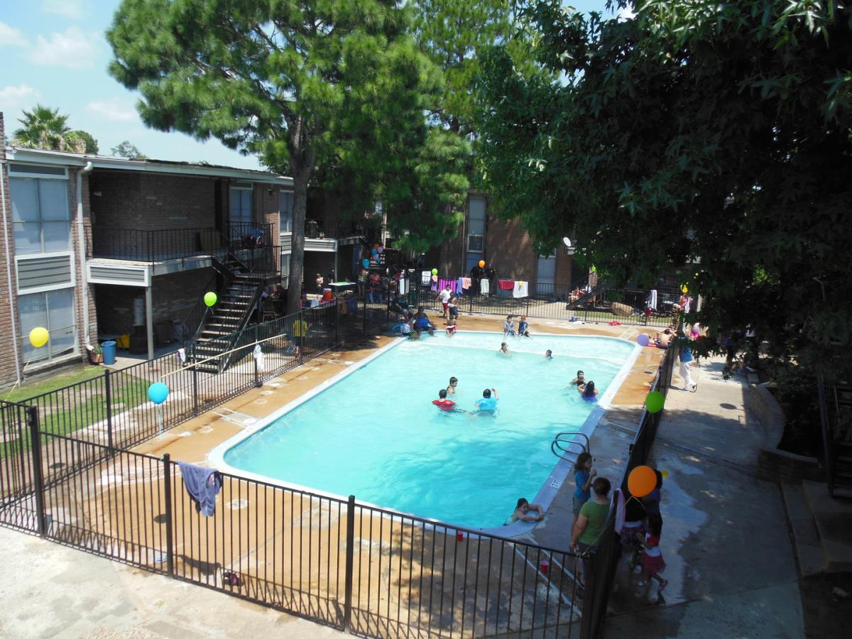 Pines at Long Point Houston - View Floorplans, Photos & More