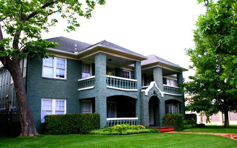 Crest Manor Dallas - View Floorplans, Photos & More