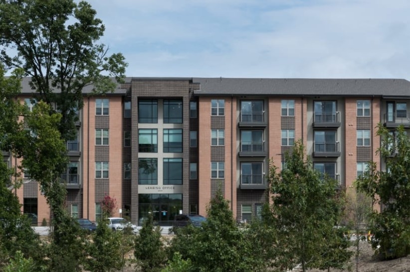 ReVe Apartments Garland - $1327+ for 1, 2 & 3 Bed Apts