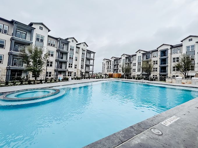 Enclave on Ross Del Valle - View Floorplans, Photos & More