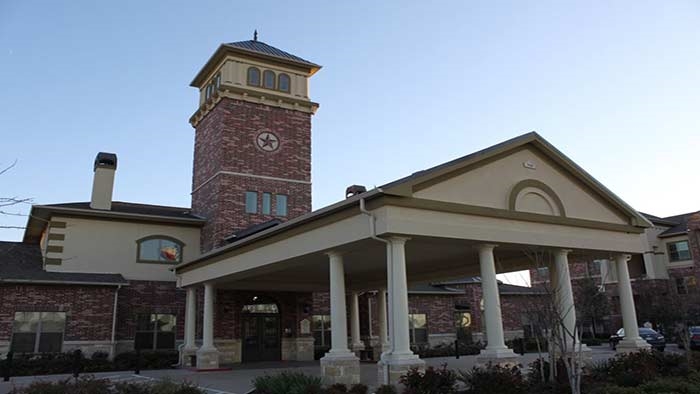 Crest Manor I & II Lewisville - $1145+ for 1, 2 & 3 Beds