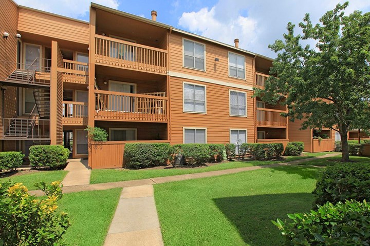 El Sol del Rio Houston - $790+ for 1 & 2 Bed Apts