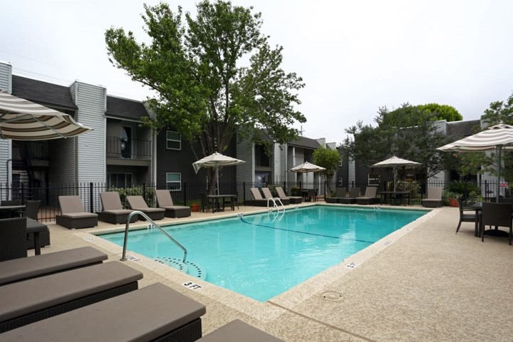 Waterloo Flats Austin - $873+ for 1, 2 & 3 Bed Apartments